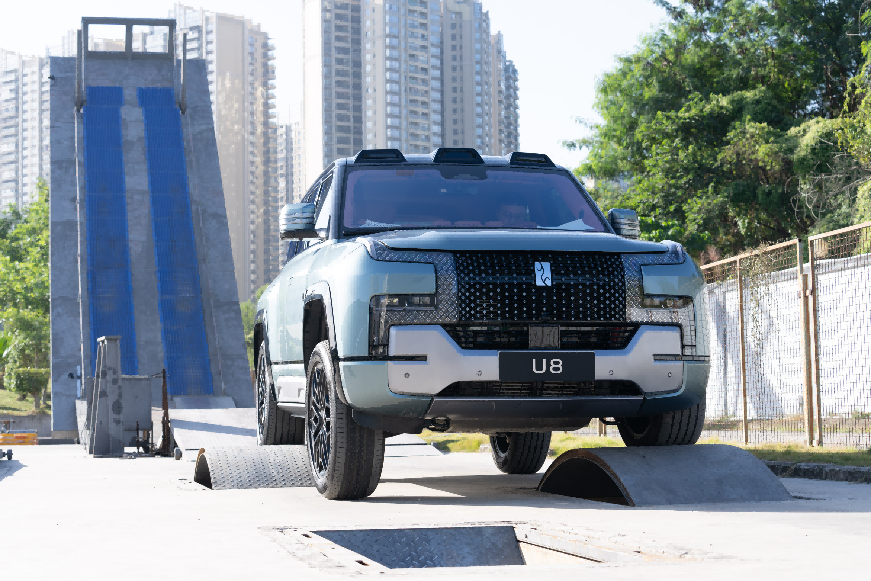 越野性能、整车耐久严苛实测，保障用户越野极致体验